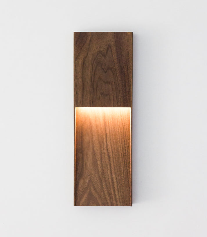 Walnut Wall Light LUXO – Luxbalt